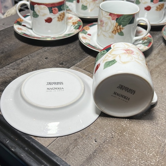 Tienshan Fine China | Kitchen | Vintage 9s Tienshan Fine China Magnolia ...